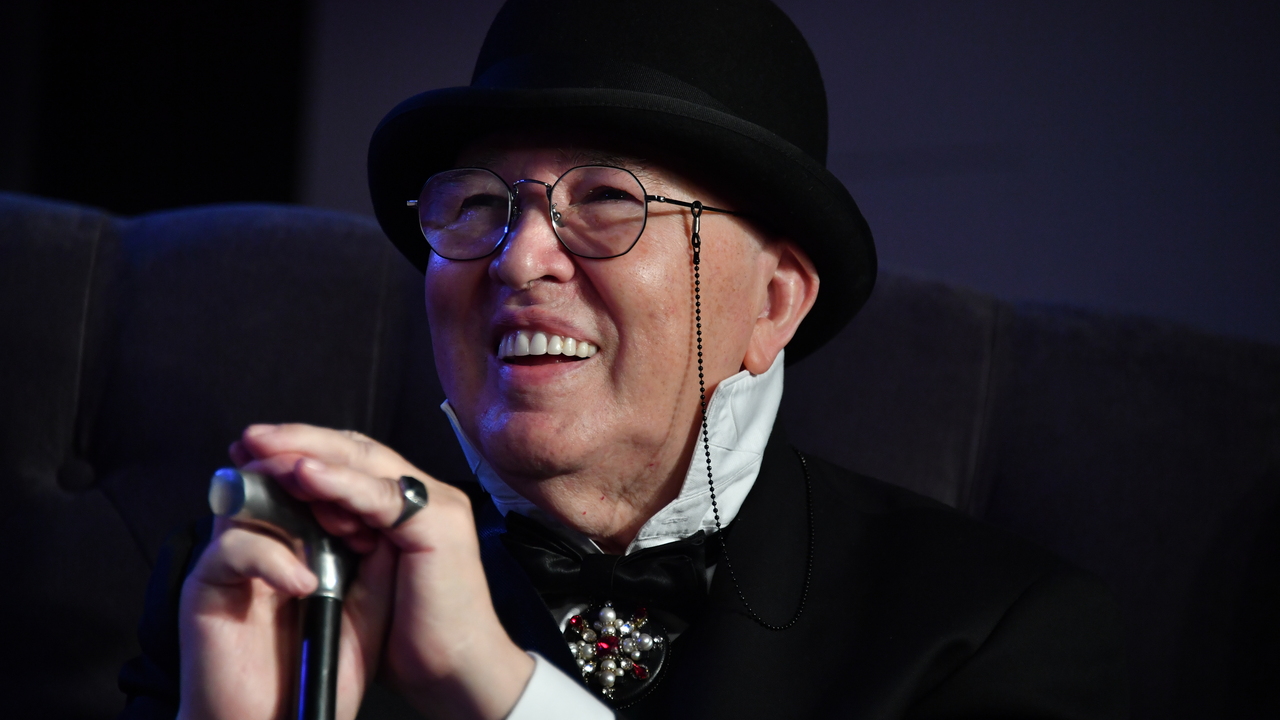 Стало известно о внезапных доходах кутюрье Вячеслава Зайцева - Мослента