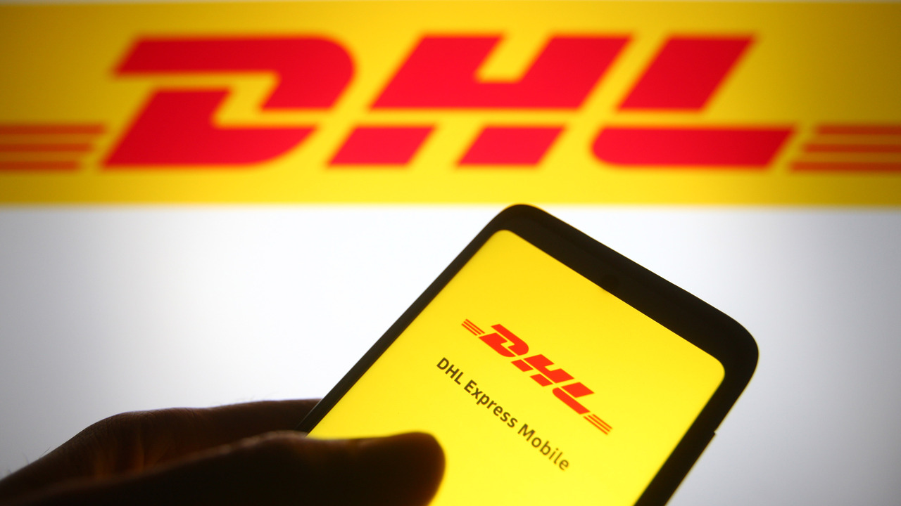 DHL Express прекратит доставки внутри России - Мослента